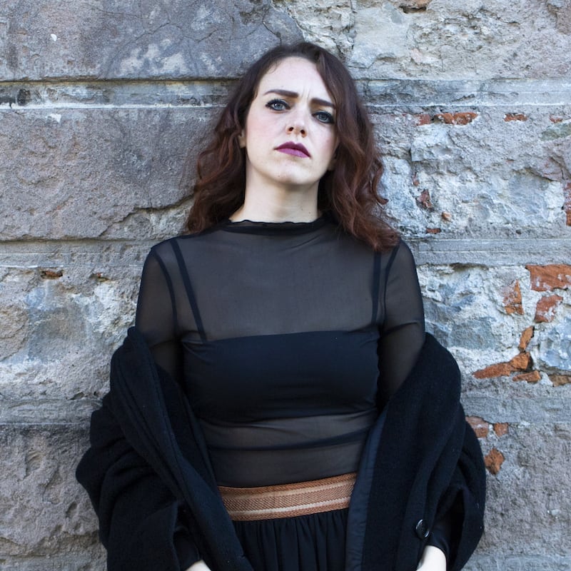 Nicoletta Taricani - vicino/lontano